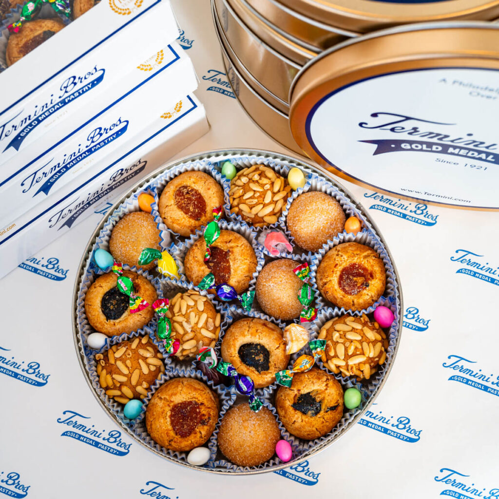 Bella Donna Cookies | Order Bella Donna Assorted Italian Cookie Tins ...