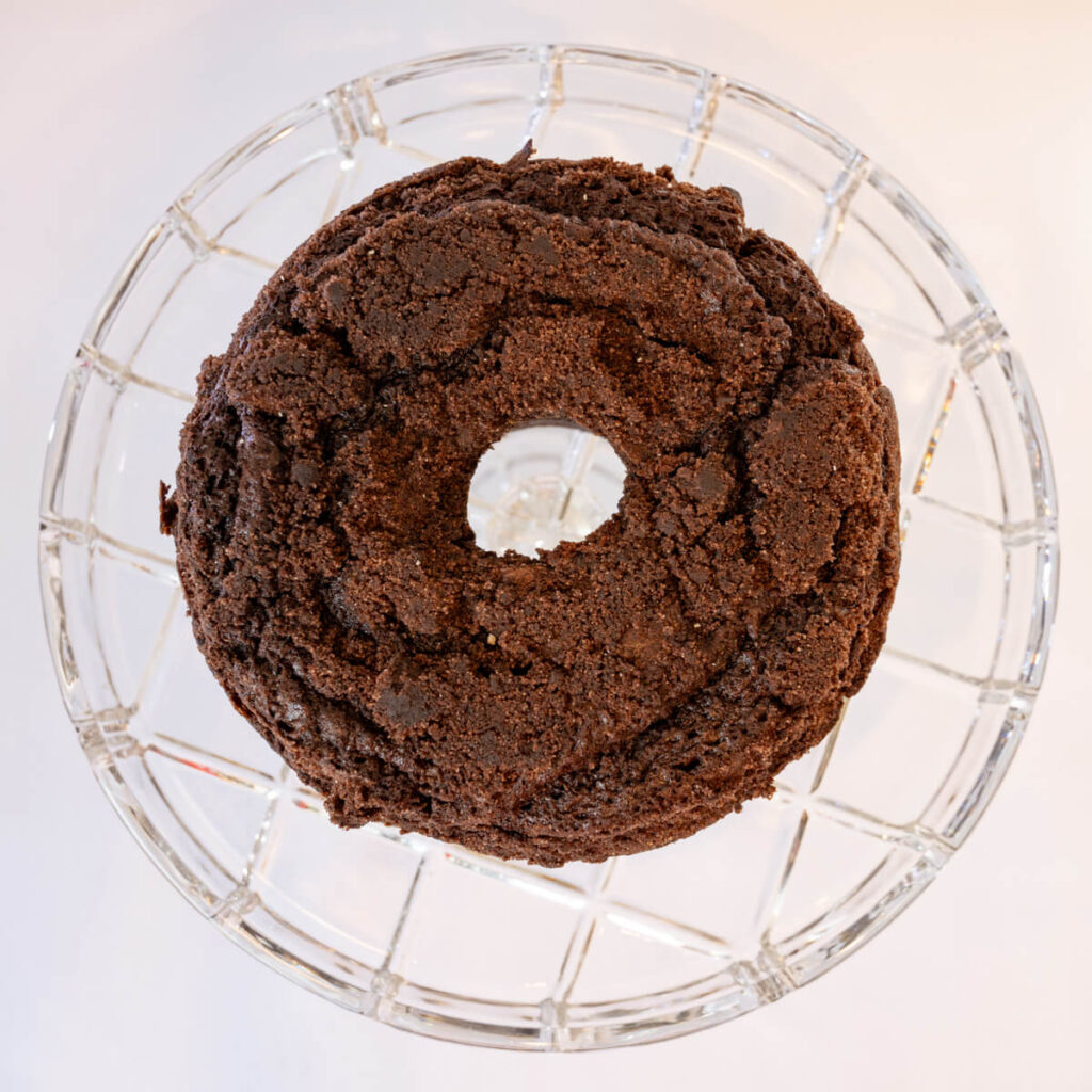 Chocolate Crumb Cake | Order Italian Chocolate Crumb Cake Delivery ...